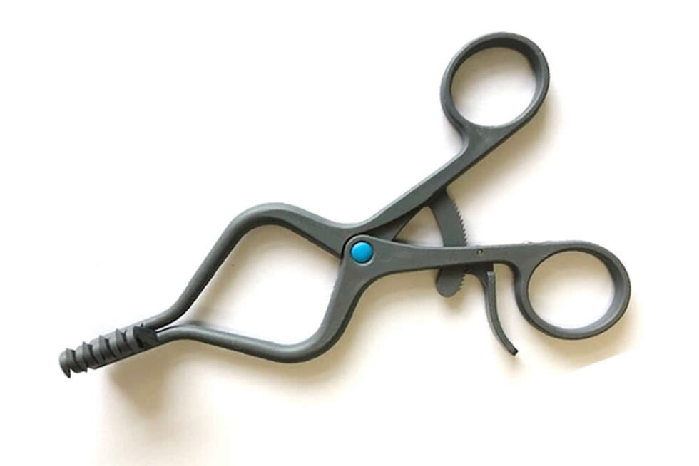 NF08 Weitlaner Self Retaining Retractor - Surgical Dynamics Ltd